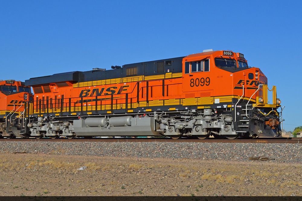 BNSF 8099